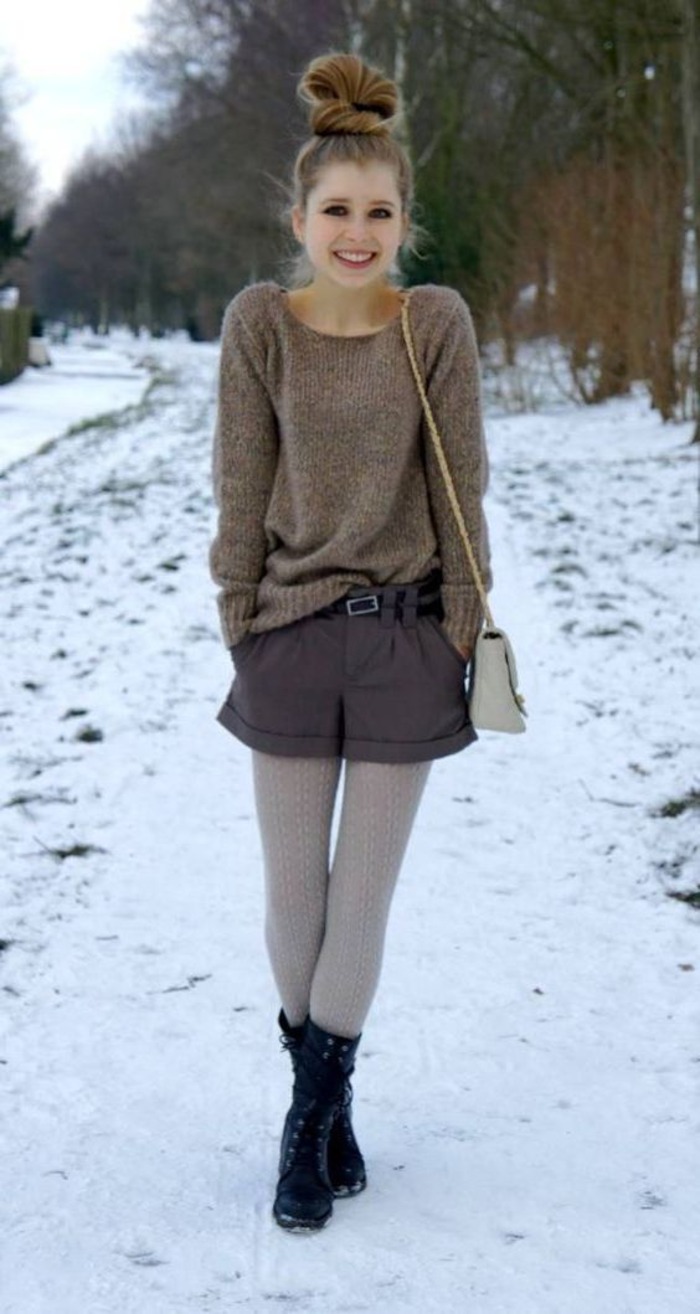 Wear shorts in winter- Smart tips - Fajar Magazine